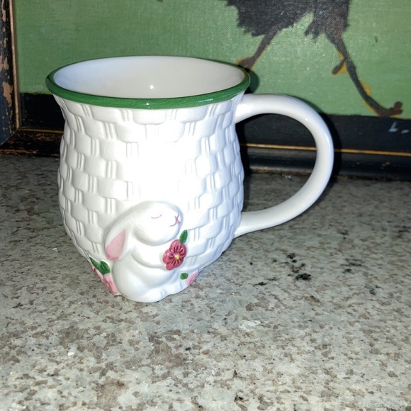 Avon | Dining | Uec Vintage 98s Avon Bunny Collection Bunny Luv Mug ...